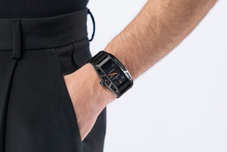 Neil's watch in Death Stranding 2: On the Beach to be made into real ...