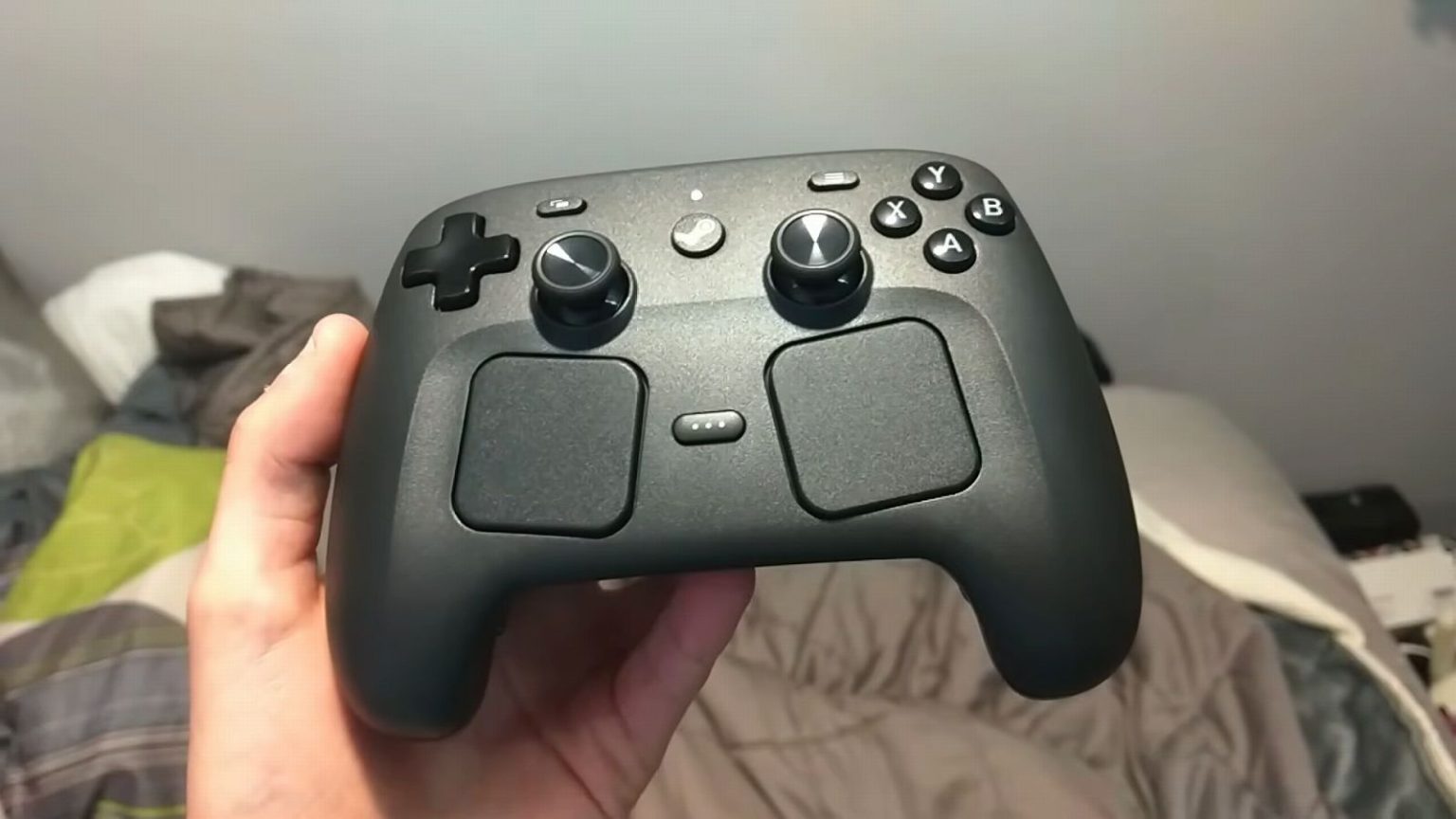 新型Steamコントローラーは落とすと“悲鳴”をあげる隠し機能あり。痛そう - AUTOMATON